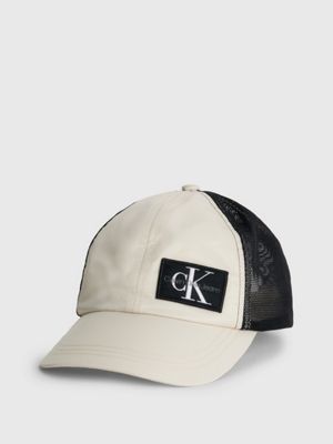 Kids' Collections | Calvin Klein®
