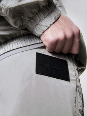 Shiny Nylon Cargo Pants Calvin Klein® | J30J323050PRR