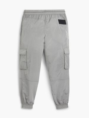 Shiny Nylon Cargo Pants Calvin Klein® | J30J323050PRR