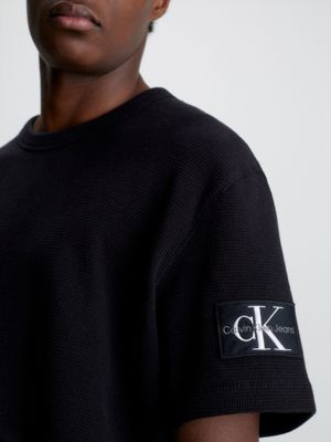 Men's T-shirts & Tops - Long, Oversized & More | Calvin Klein®